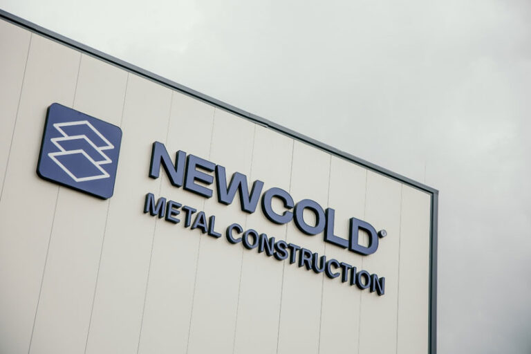 Stipendije kompanije NewCold Metal Construction za akademsku 2025/26. godinu – Portal Stipendije.ba
